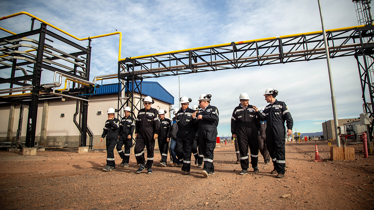 Pluspetrol marks new milestone in ramping up production at Vaca Muerta ...